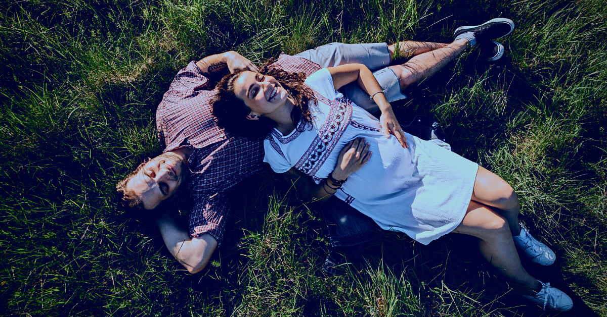 6 Common Cuddling Positions in Sleep and Their Health Benefits